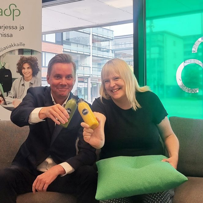 Siivousvideoilla miljoonan euron liikevaihtoon – Auri Kananen on Suomen suosituin TikTokkaaja ...