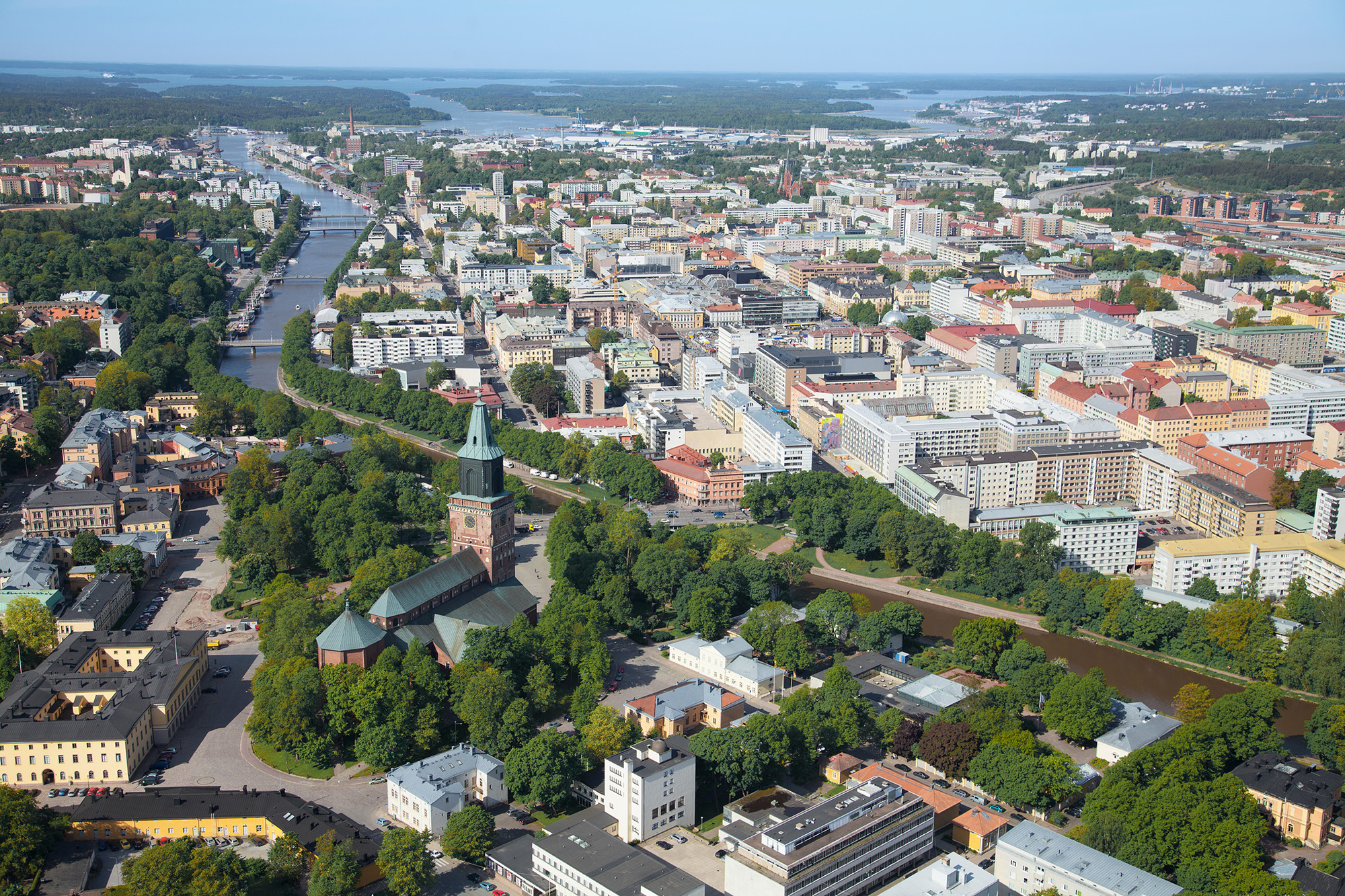Kaupunki kohtaa yrittäjän - Yrittajat.fi