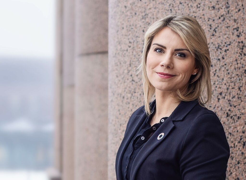 Kansanedustajille omat nimikkoyrittäjät – Sirén: ”tärkeää tiedonvaihtoa ...